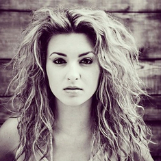 Buy Tori Kelly tickets, Tori Kelly tour details, Tori Kelly reviews ...